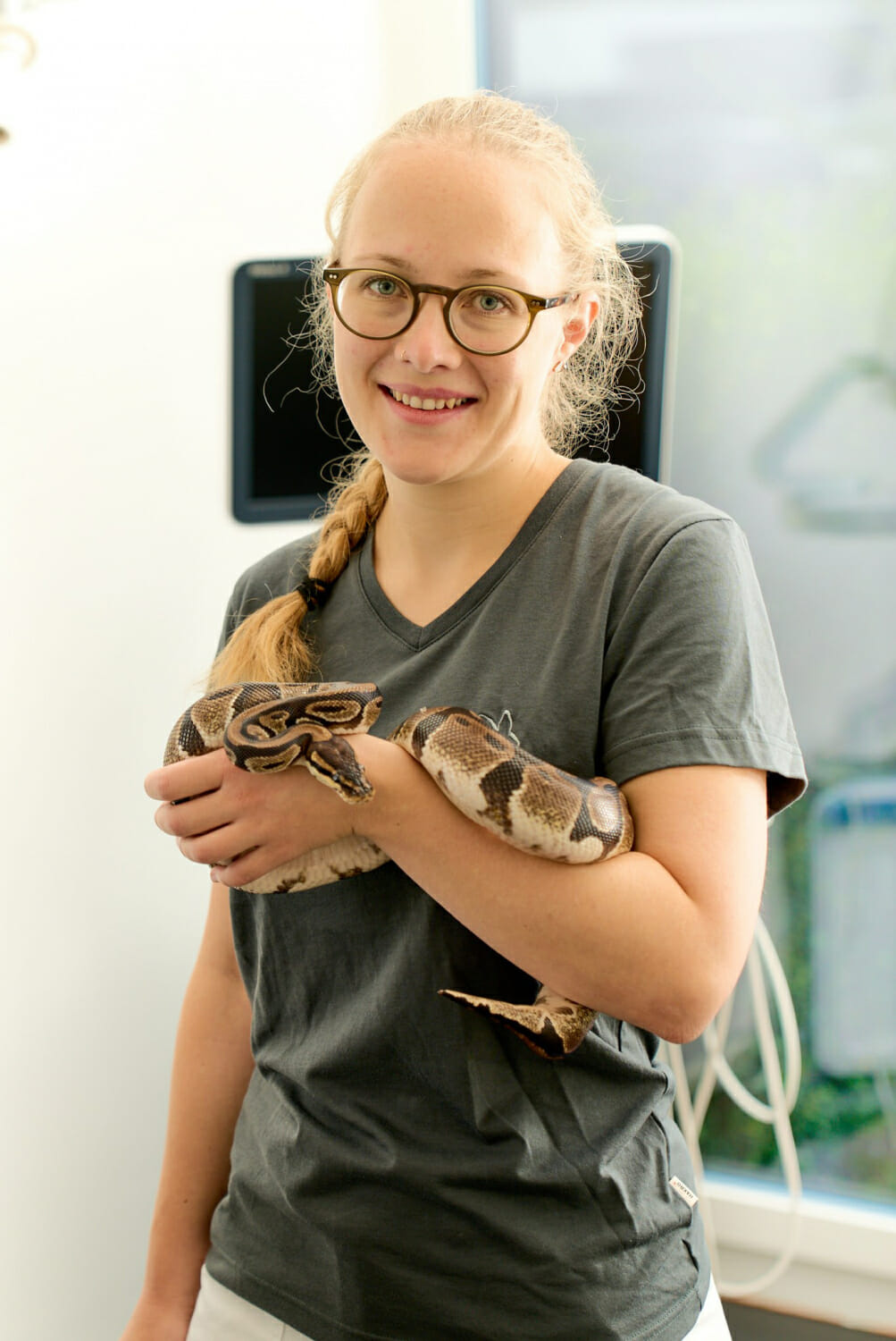 Dr. med. vet. Nicole Schmid - Exotenpraxis - Ihre Praxis für exotische ...